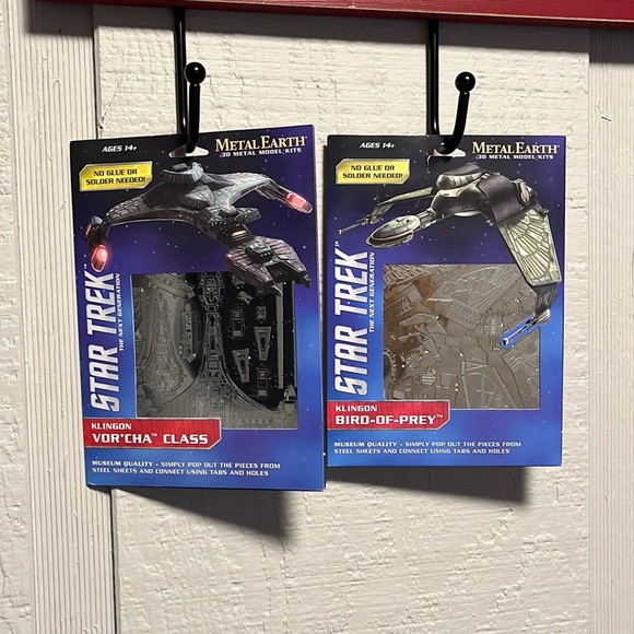 Other | Two Star Trek Metal Earth 3d Metal Model Kits | Poshmark